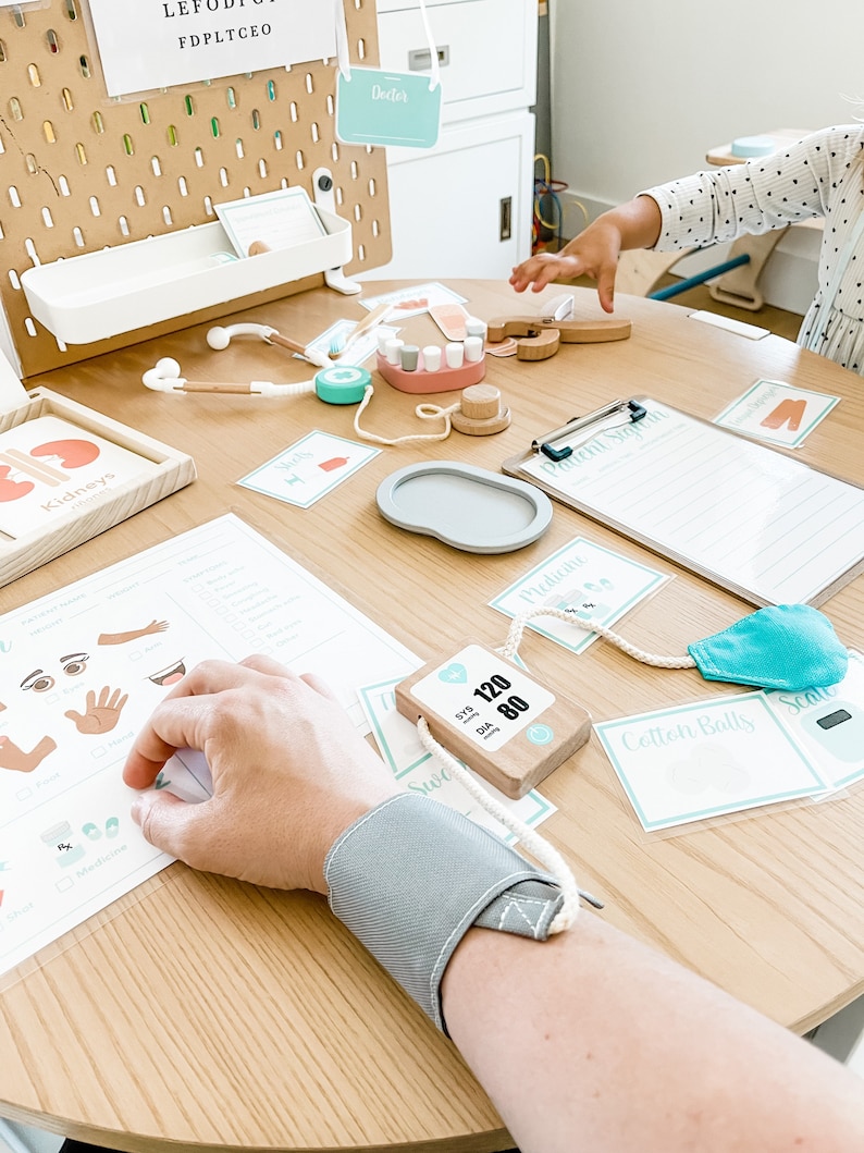 Doctor's Office Printable Dramatic Play Set and Sensory | Etsy