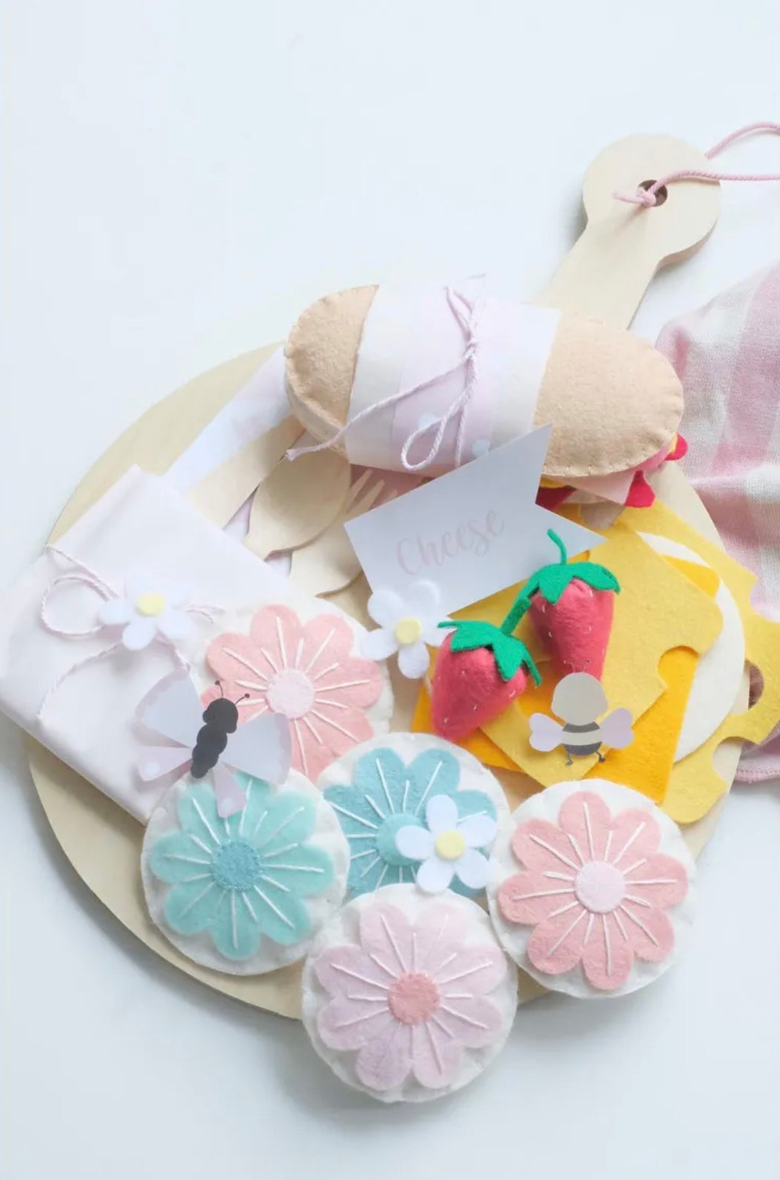 Picnic Printable Dramatic Play Set and Kite Pinwheel - Etsy