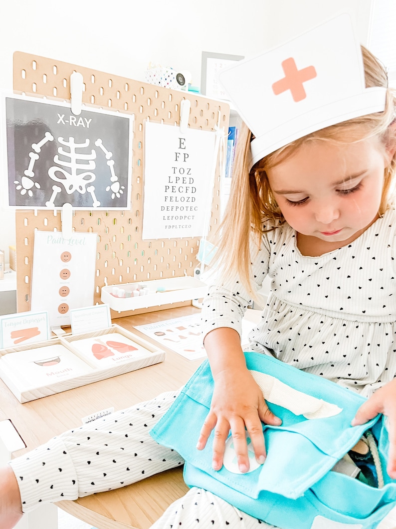 Doctor's Office Printable Dramatic Play Set and Sensory | Etsy