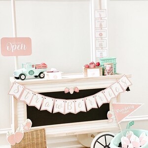 Strawberry Picking Printable Dramatic Play Set and Summer Sensory Bin ...