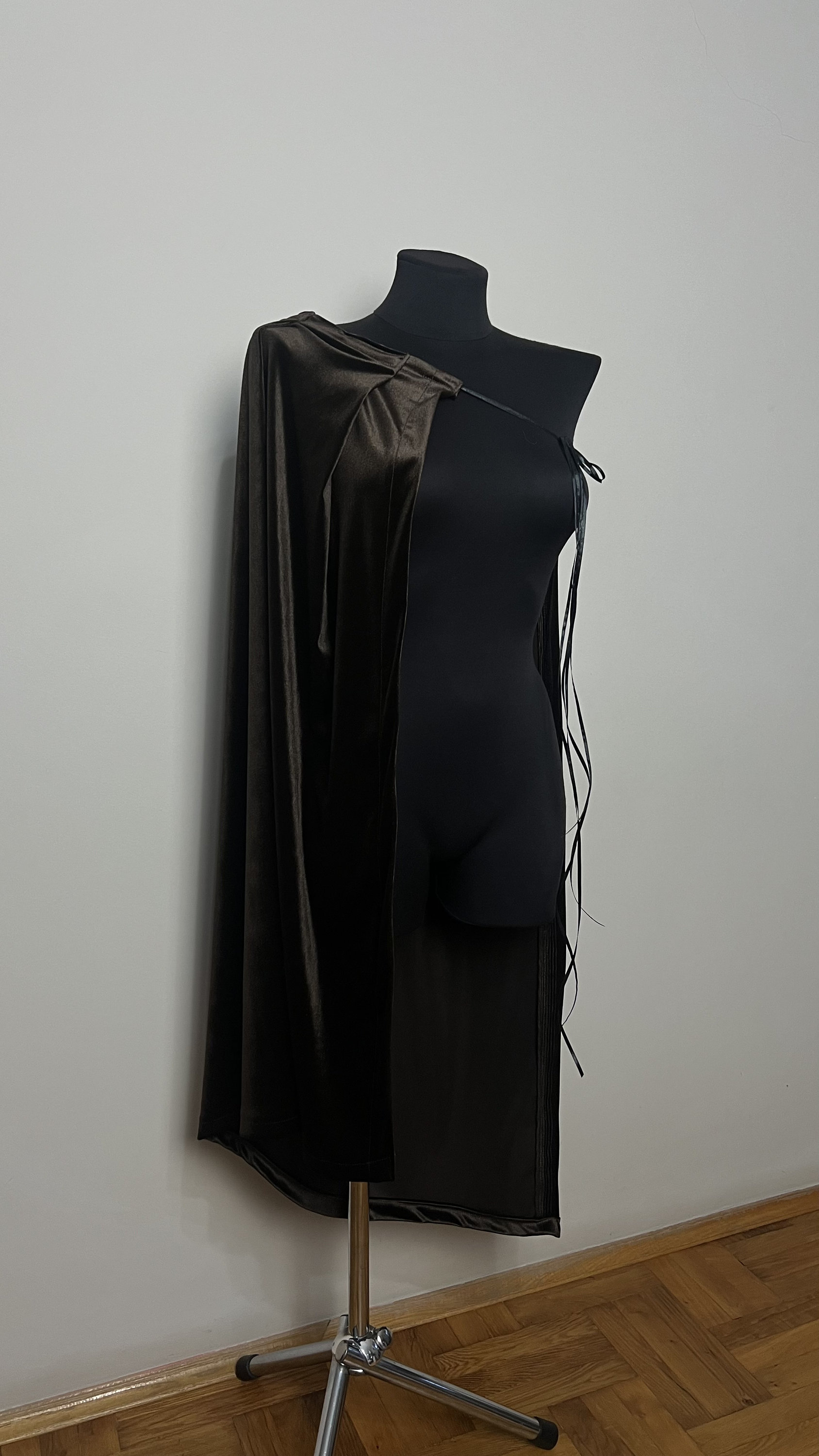Dark Brown Capelet, Velvet Renaissance Capelet, One Shoulder Cape, LARP ...