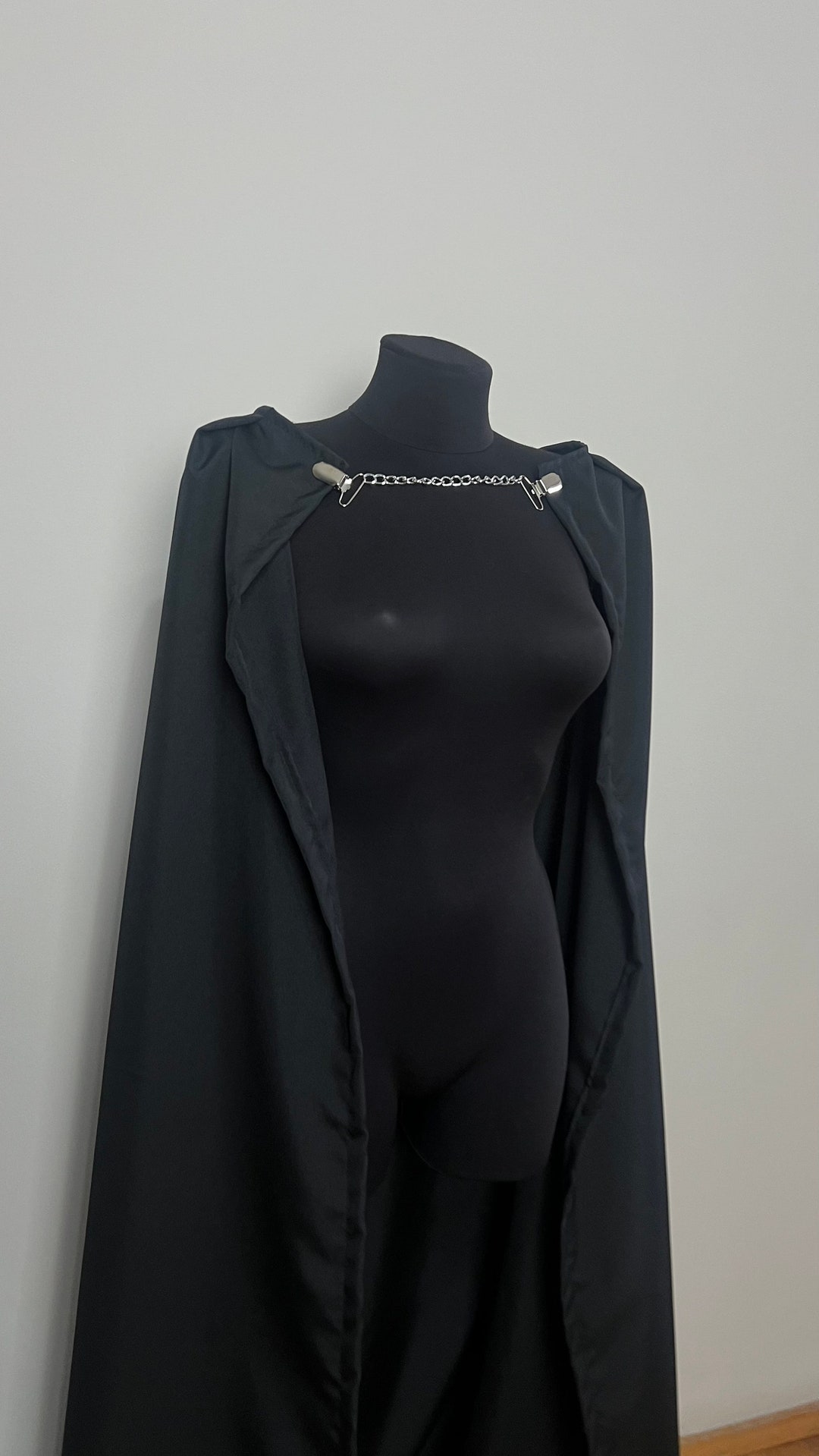 Cape With Chain, Chain Celtic Cape, Viking Cape, Black Cape, Long Cape, Shoulders Cover - Etsy