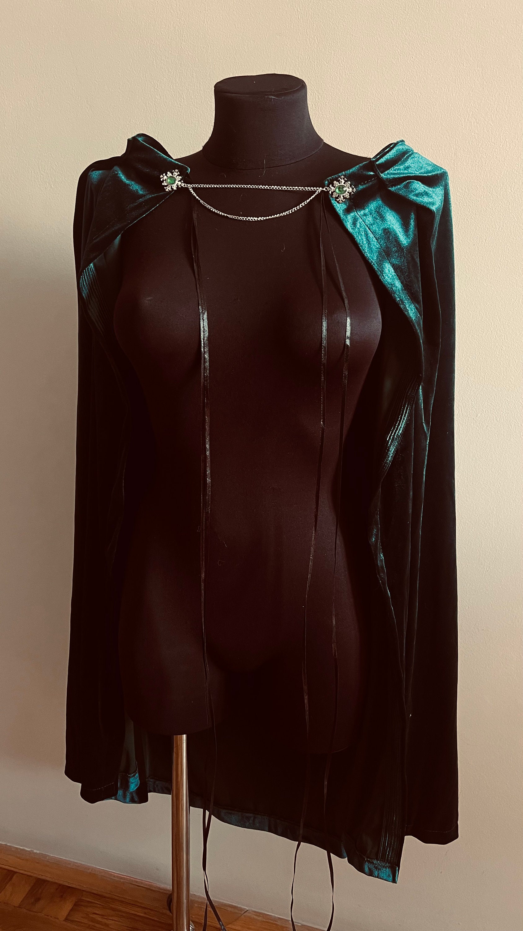 Dark Green Fencing Half-cape, Victorian Velvet Cape, Renaissance ...
