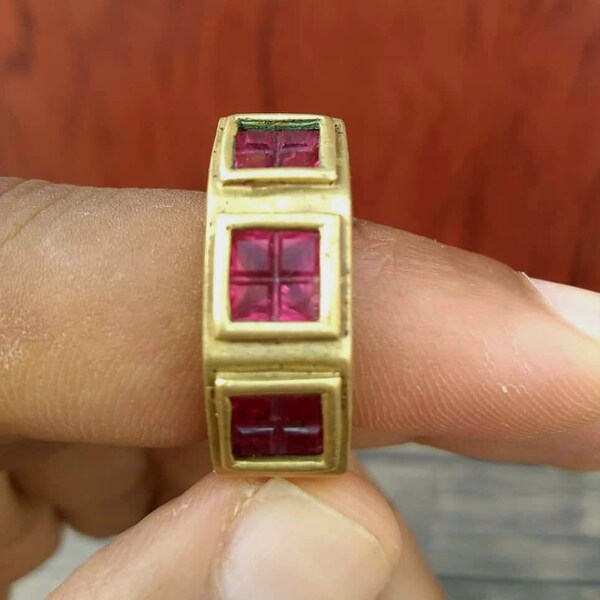 Unique Ruby Ring - Etsy