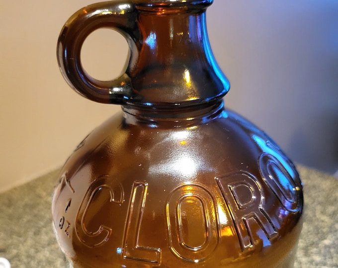 Vintage Clorox 1/2 Gallon Brown Glass Bottle Embossed One Finger. 1950 ...