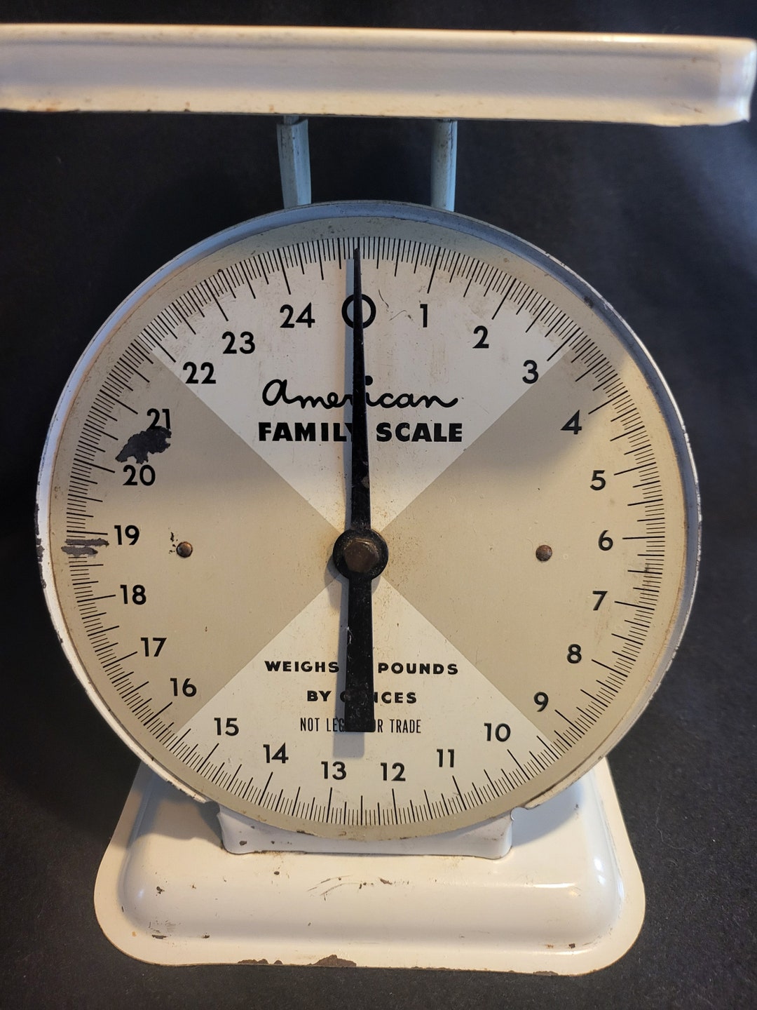 Vintage Metal Kitchen Scale, 1950's White Gray Black, American Family ...