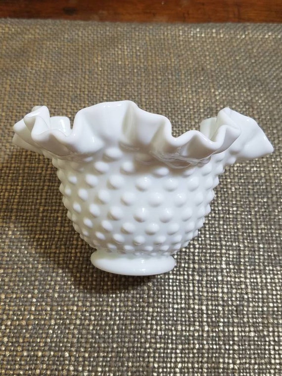 Home & Living Fenton Milk Glass Hobnail Mini Ruffle Top Vase Home Décor ...
