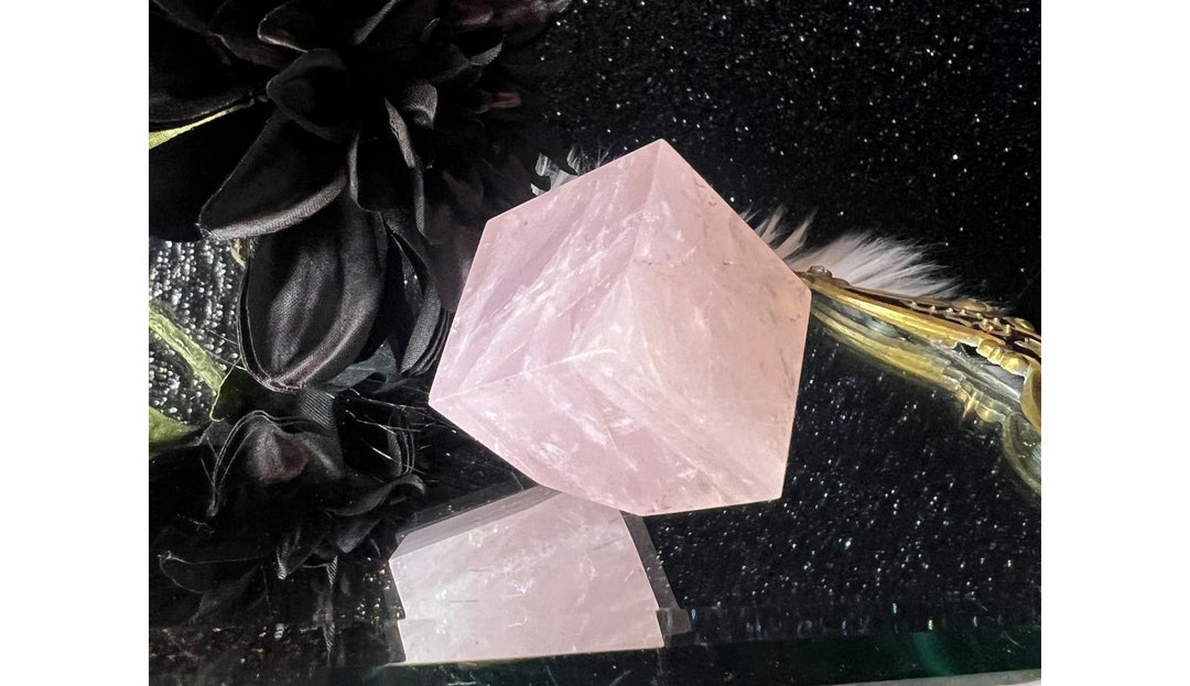 Rose Quartz Corner Standing Cube - Etsy