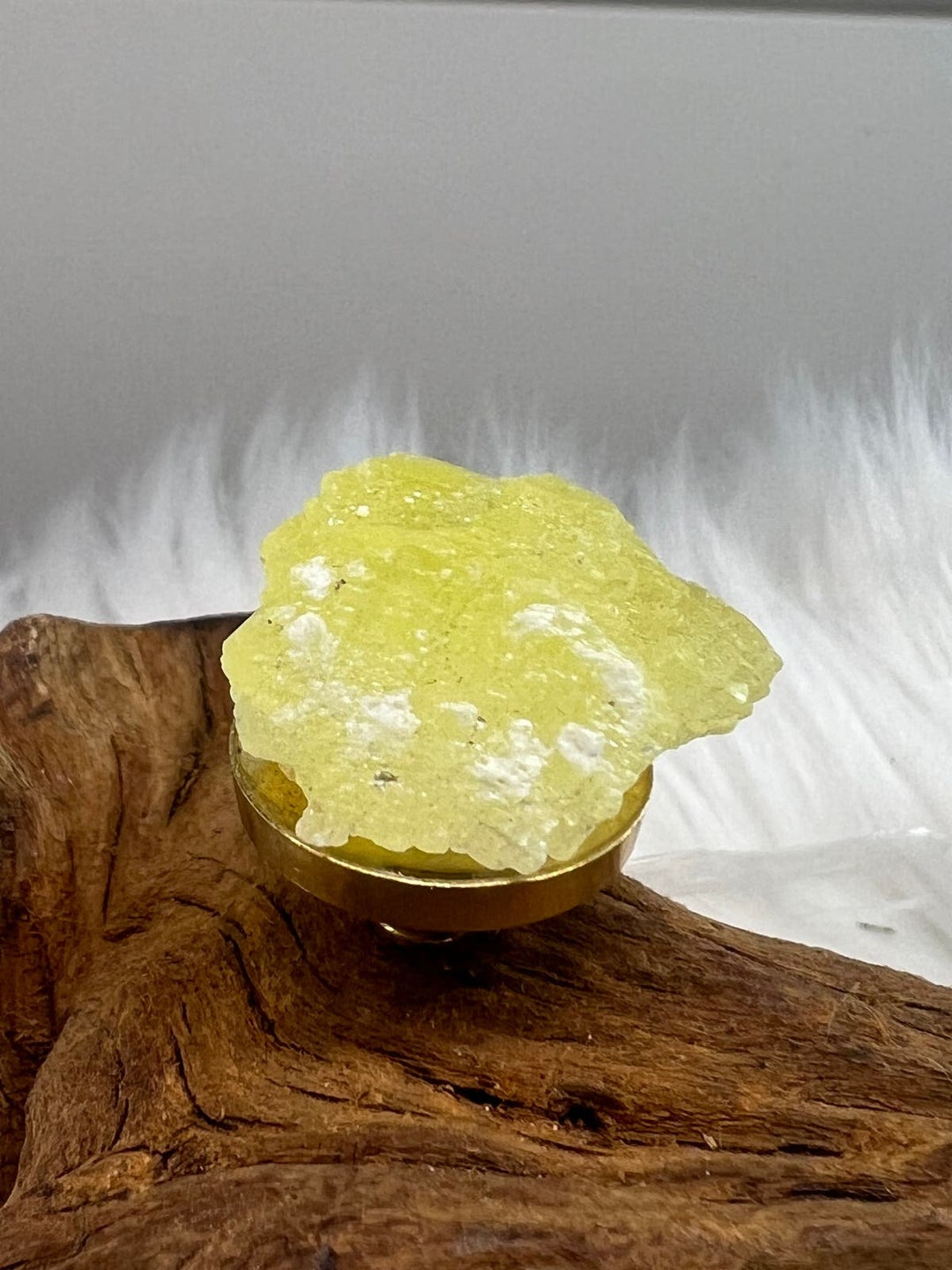 Brucite Crystal - Etsy
