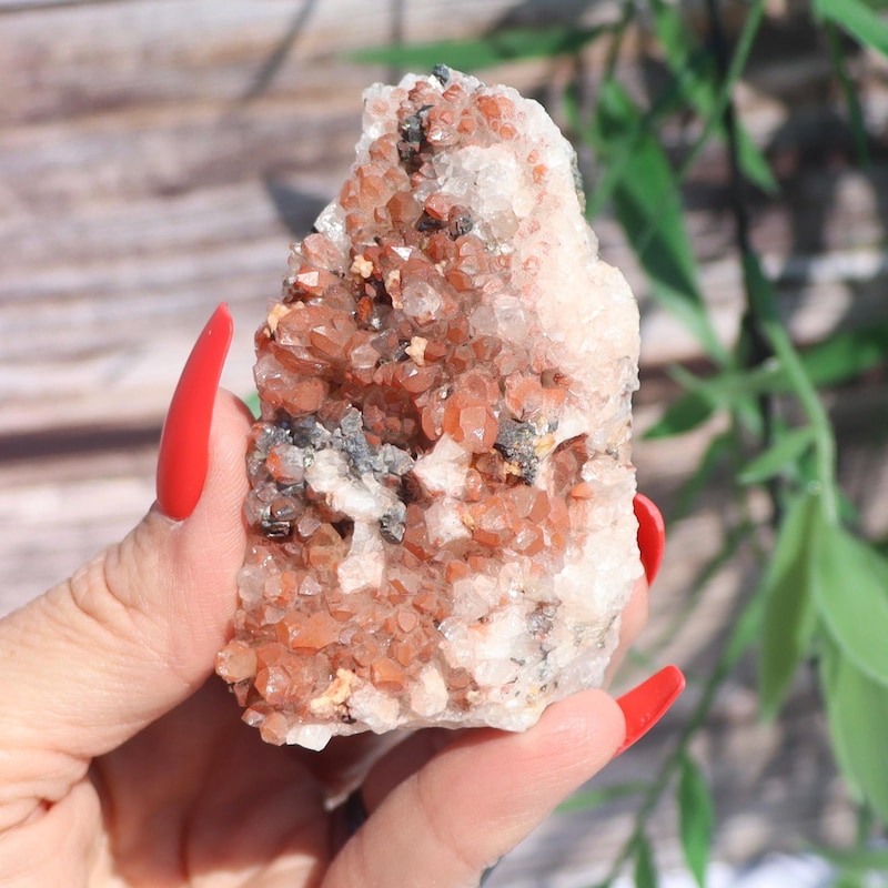 Red Quartz - Etsy