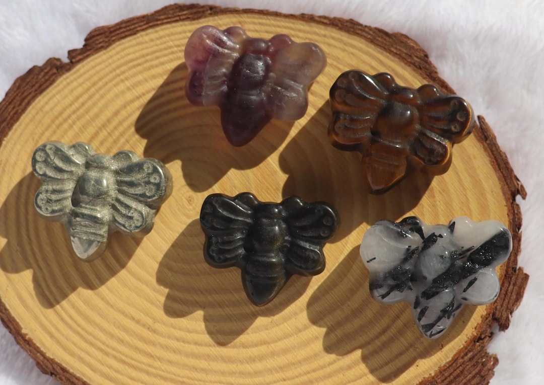 Mini Crystal Bee Carvings - Etsy