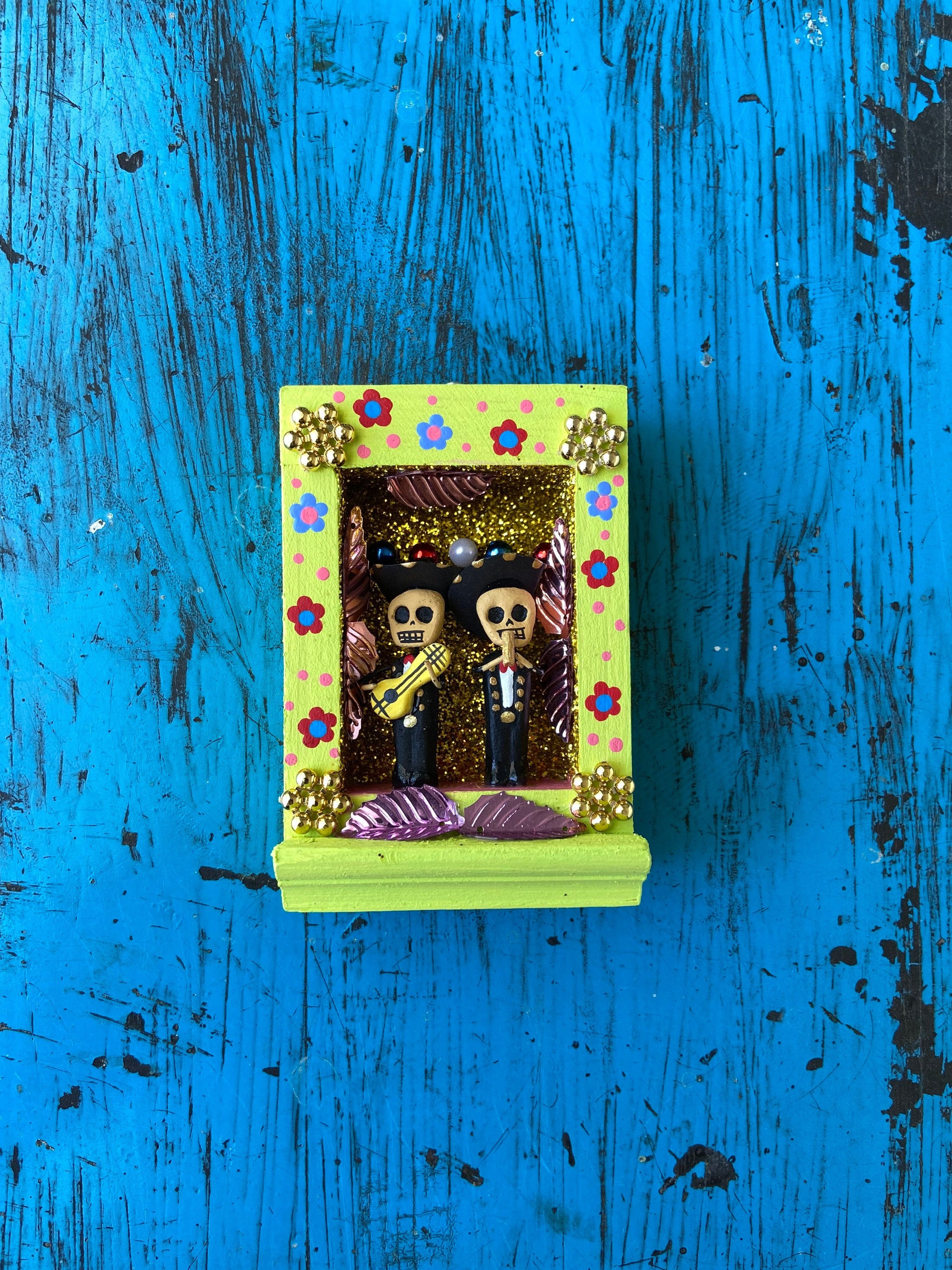 Mexican wood nicho Mexican shadow box Mexican folk art | Etsy