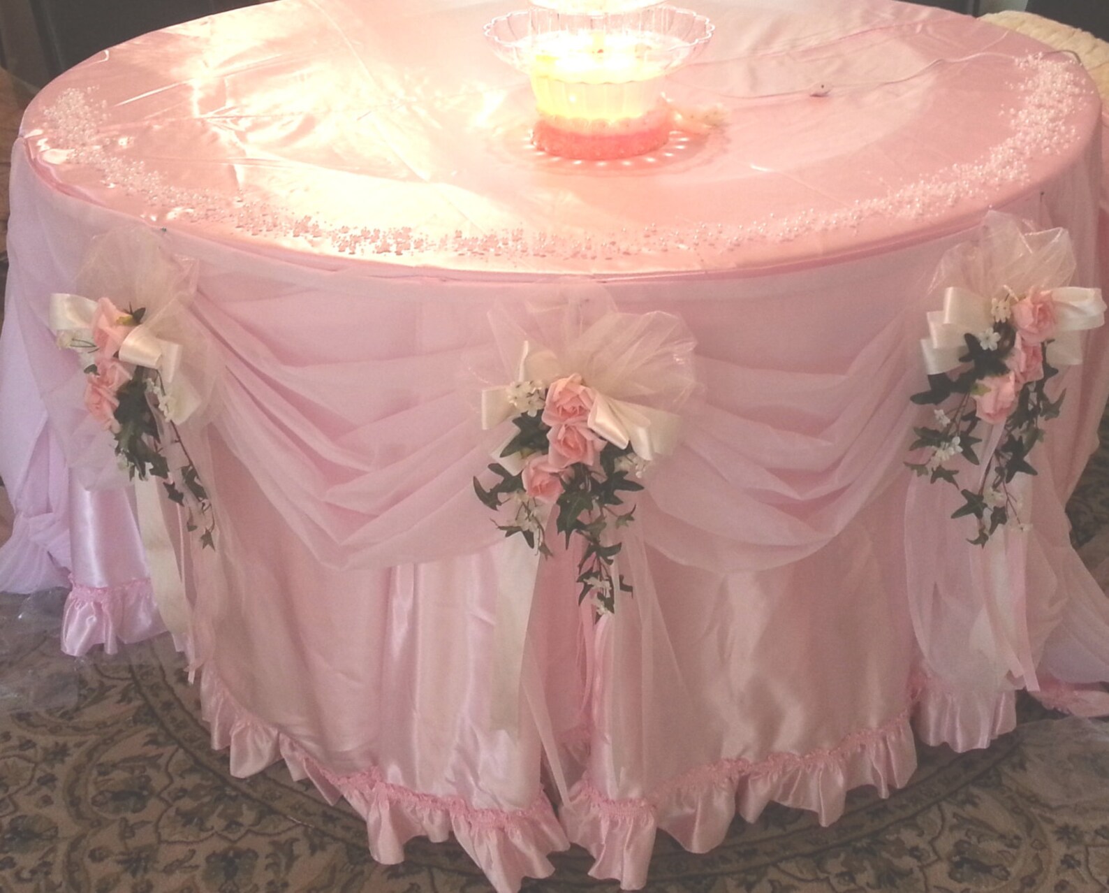 132" Round Baby Pink Satin Ruffled Tablecloth, Ruffled Tablecloth ...