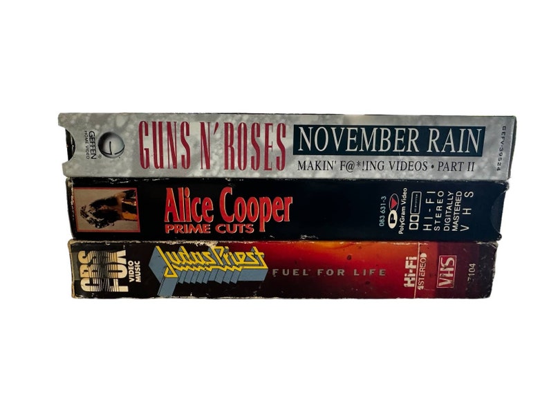 Vintage VHS Judas Priest, Alice Cooper Prime Cuts, Guns N' Roses Lluvia ...
