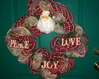 Santa wreath | Etsy