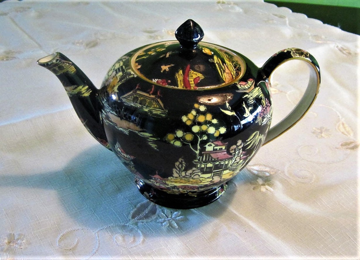 Royal Winton Pekin Black Chintz Teapot 1940s Albans Teapot - Etsy Canada
