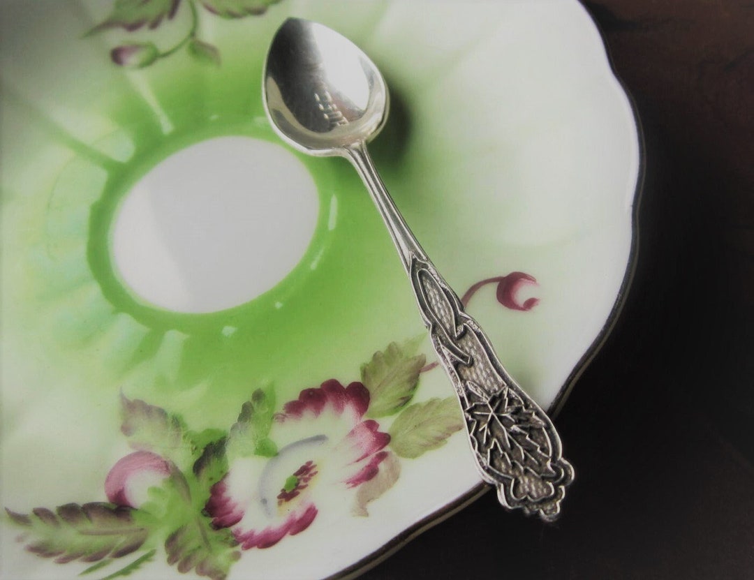 Sterling BM Co Spoon Windsor Canada Teaspoon 50s Silver Souvenir Spoon ...