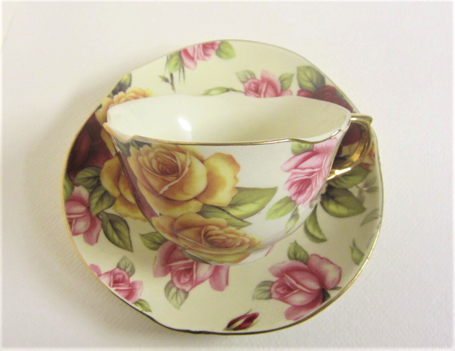 Royal Elfreda Rose Chintz Teacup, Gold Handle, 1980s Porcelain - Etsy ...