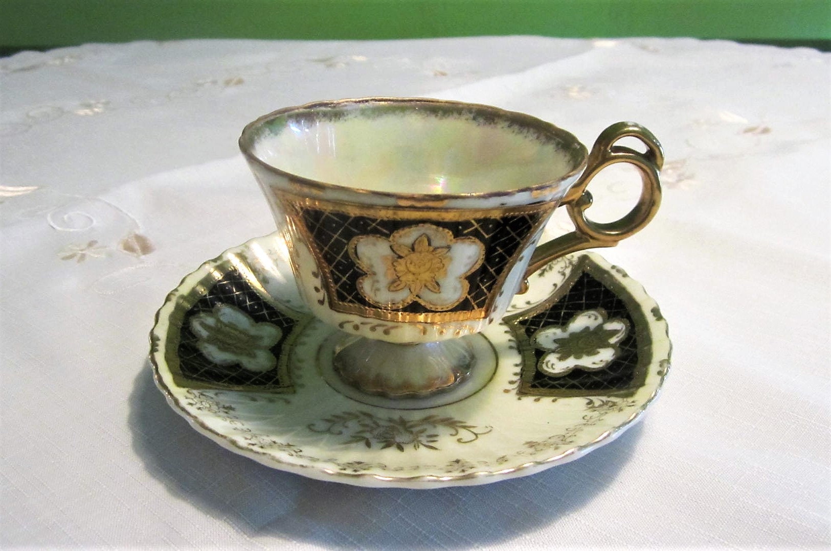 Japan Lustreware Footed Teacup Black & Gold Pedestal Teacup | Etsy