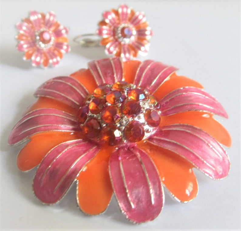 Avon Daisy Brooch Set Pink & Orange Flower Vintage Avon Enamel - Etsy