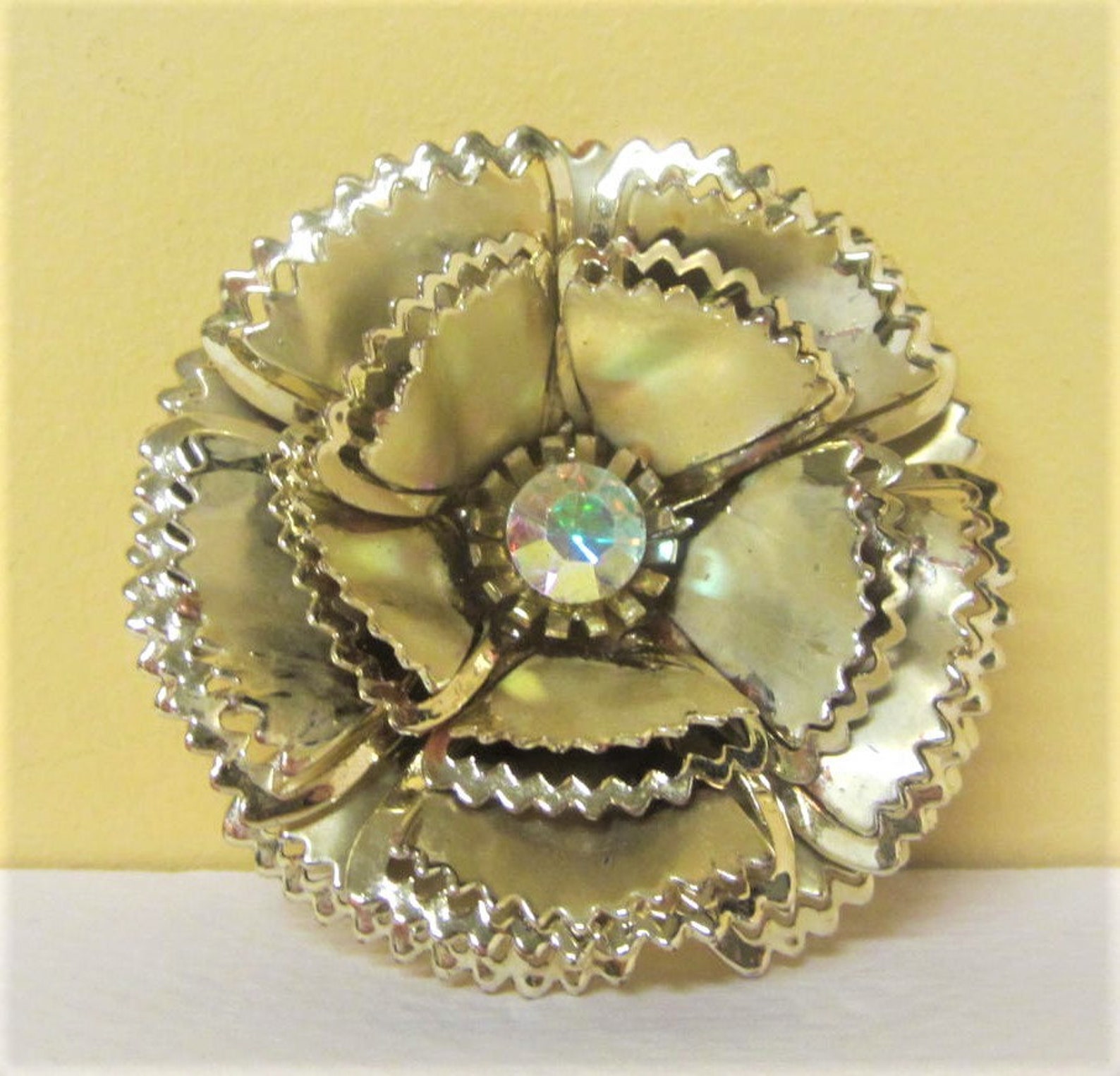 Gold Tiered Flower Brooch 60s Ruffled Petals Gold Tone Flower Pin ...