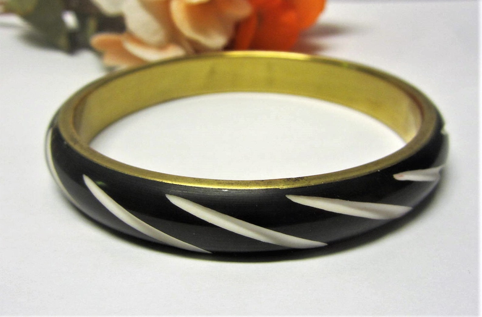 Black Bakelite Bracelet Carved Bakelite Bangle Bakelite - Etsy