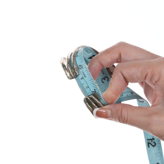 7" 1979 Native American DRW Carved fossil sterling br… - Gem