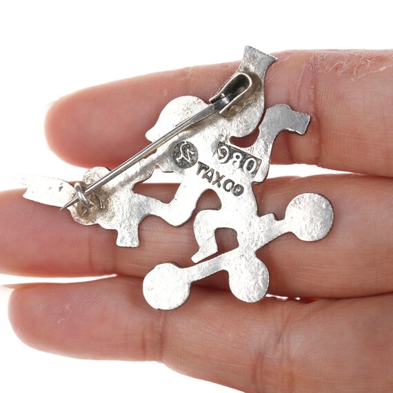 William Spratling sterling Aztec style pin - Gem