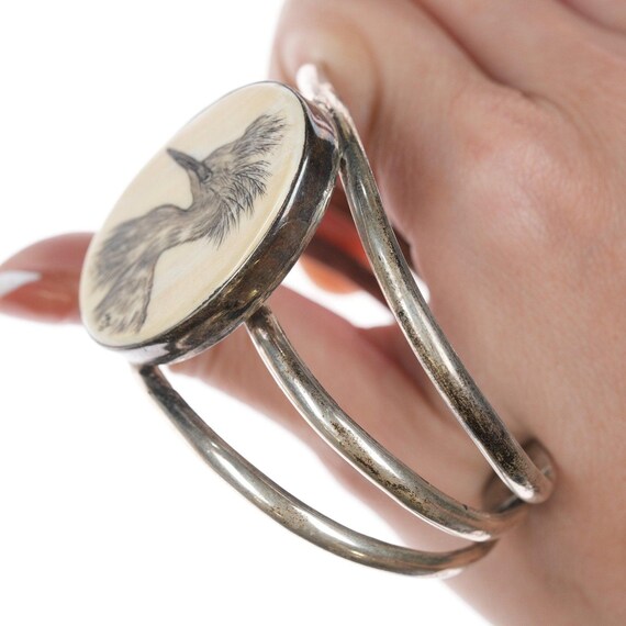 7" 1979 Native American DRW Carved fossil sterling br… - Gem