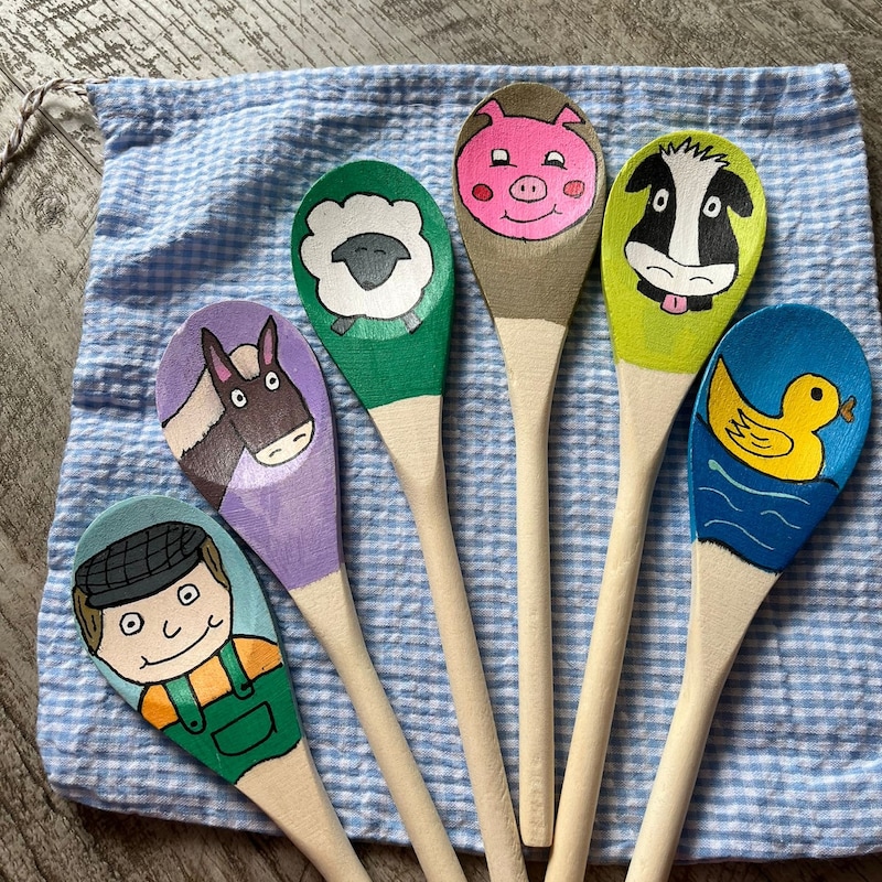 Wooden Spoon Puppets - Etsy UK