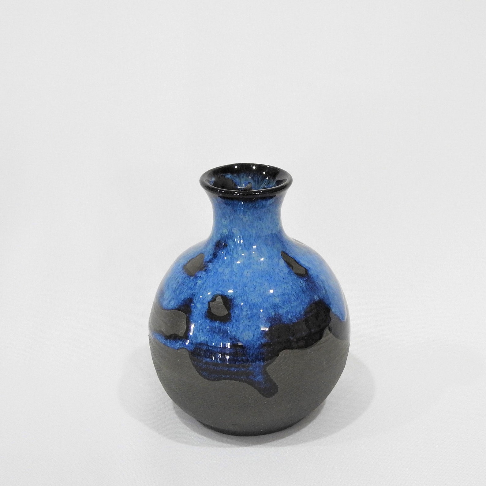 Botella de sake japonesa hecha a mano, Tokkuri, botella de cerámica ...