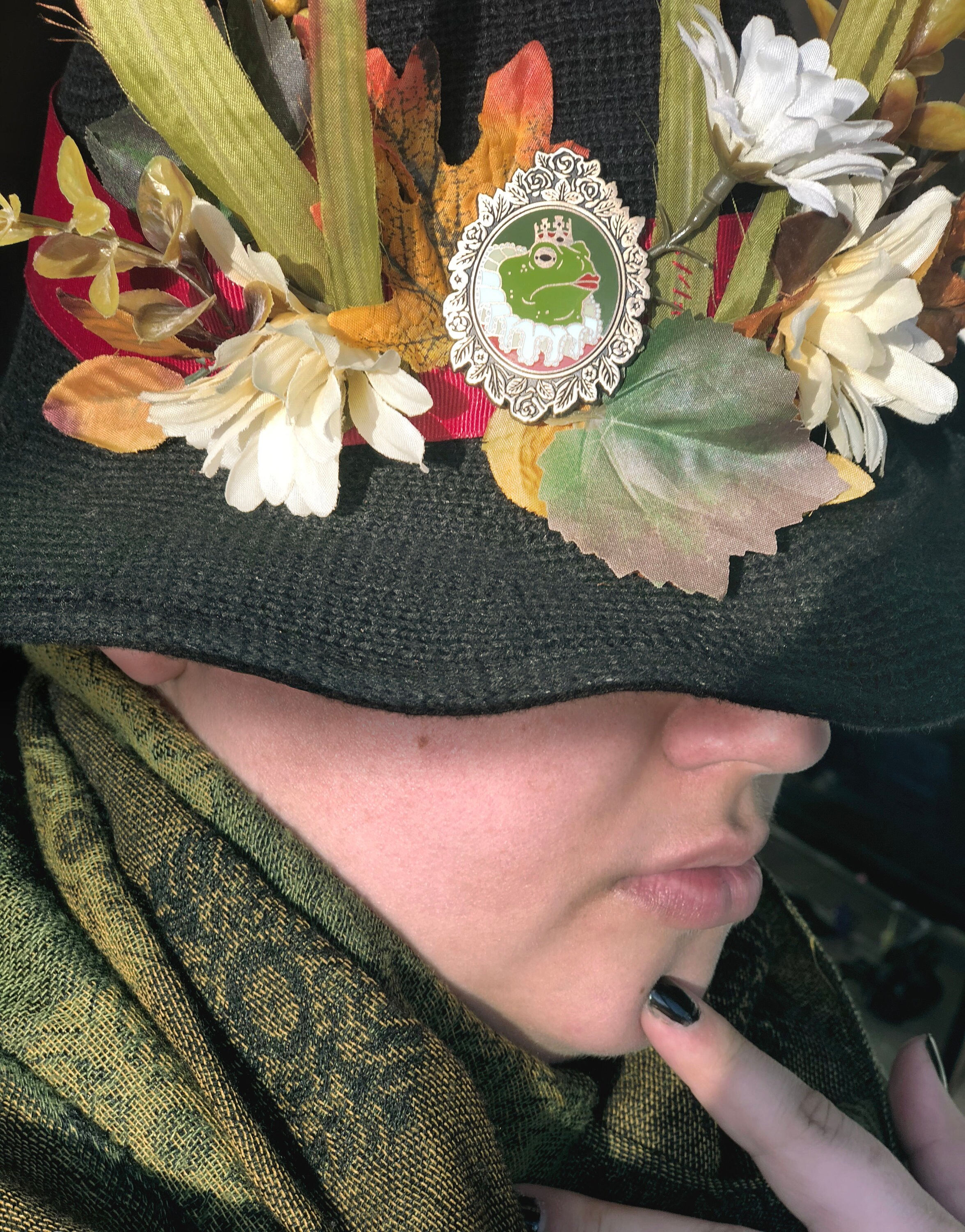 Toad Queen Cameo Brooch Hard Enamel Lapel Pin | Etsy