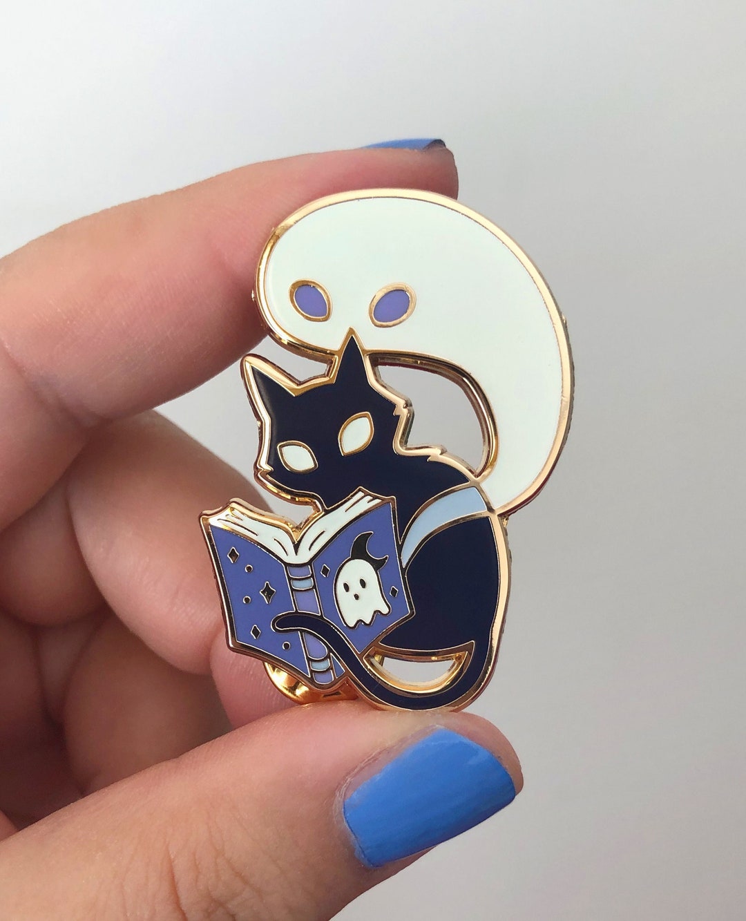 Ghost Stories - Glow in the Dark - Spooky Cat and Ghost Reading a Book ...