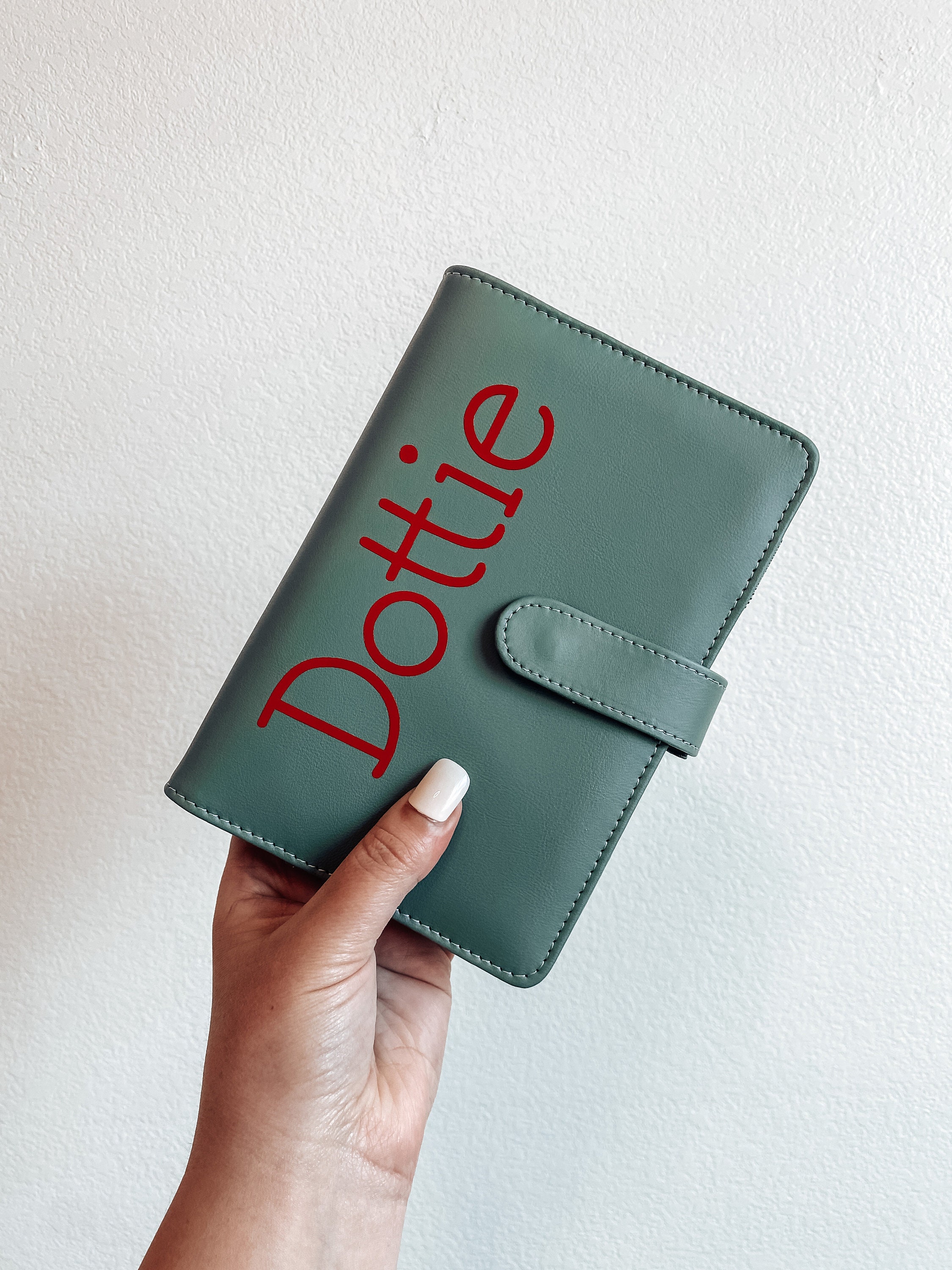 Reagan Font // Custom Name Vinyl Decal // Vinyl Stickers // - Etsy