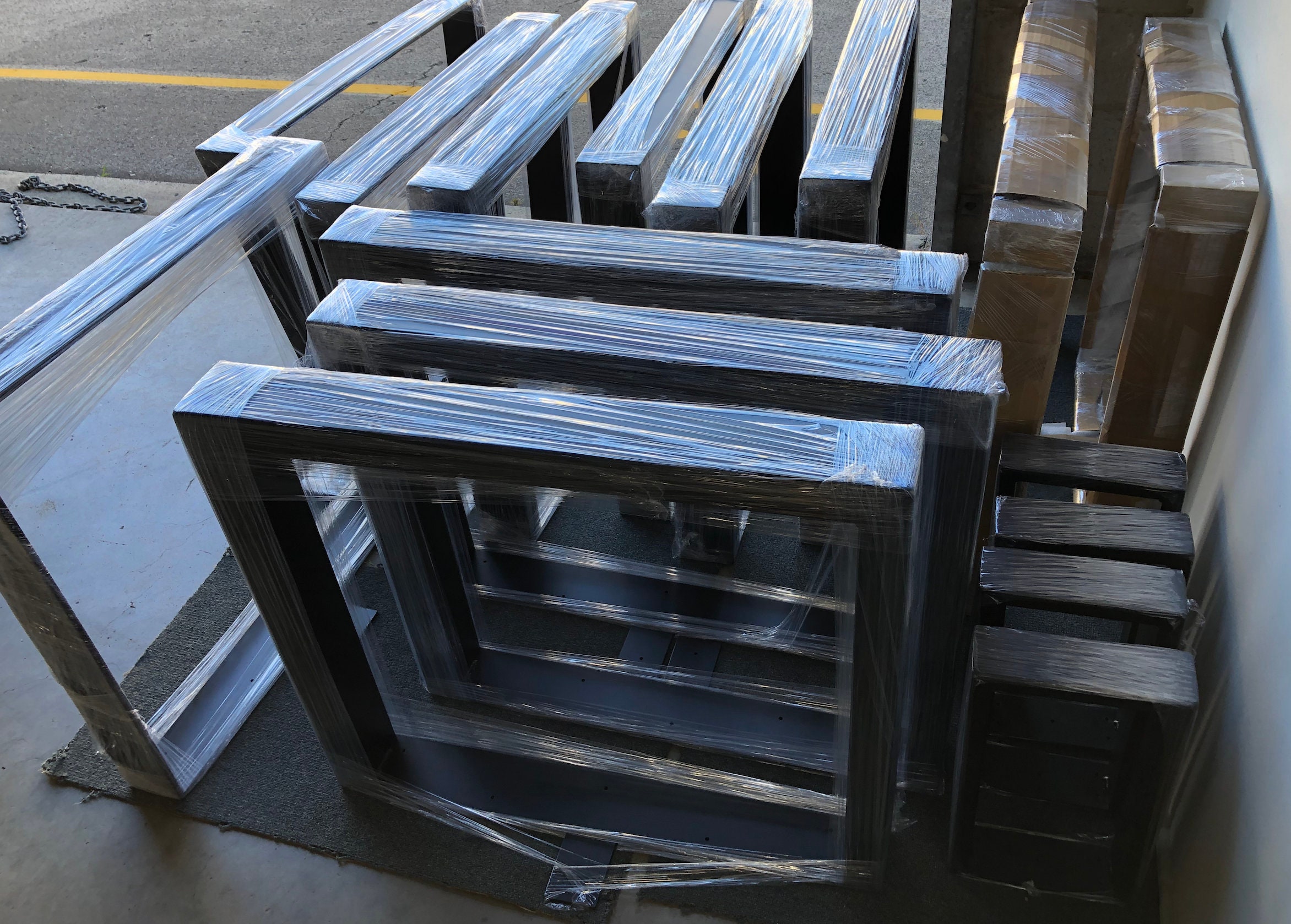 Hoop Legs - COFFEE TABLE & BENCH | 75x8mm Steel | Steel Table Legs ...