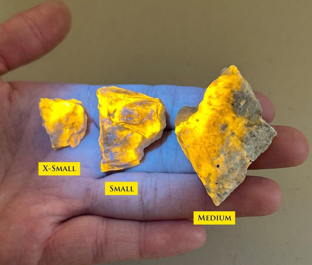 ONE X1 Fluorescent Scapolite & Prehnite Specimen - Yellow, Blue ...