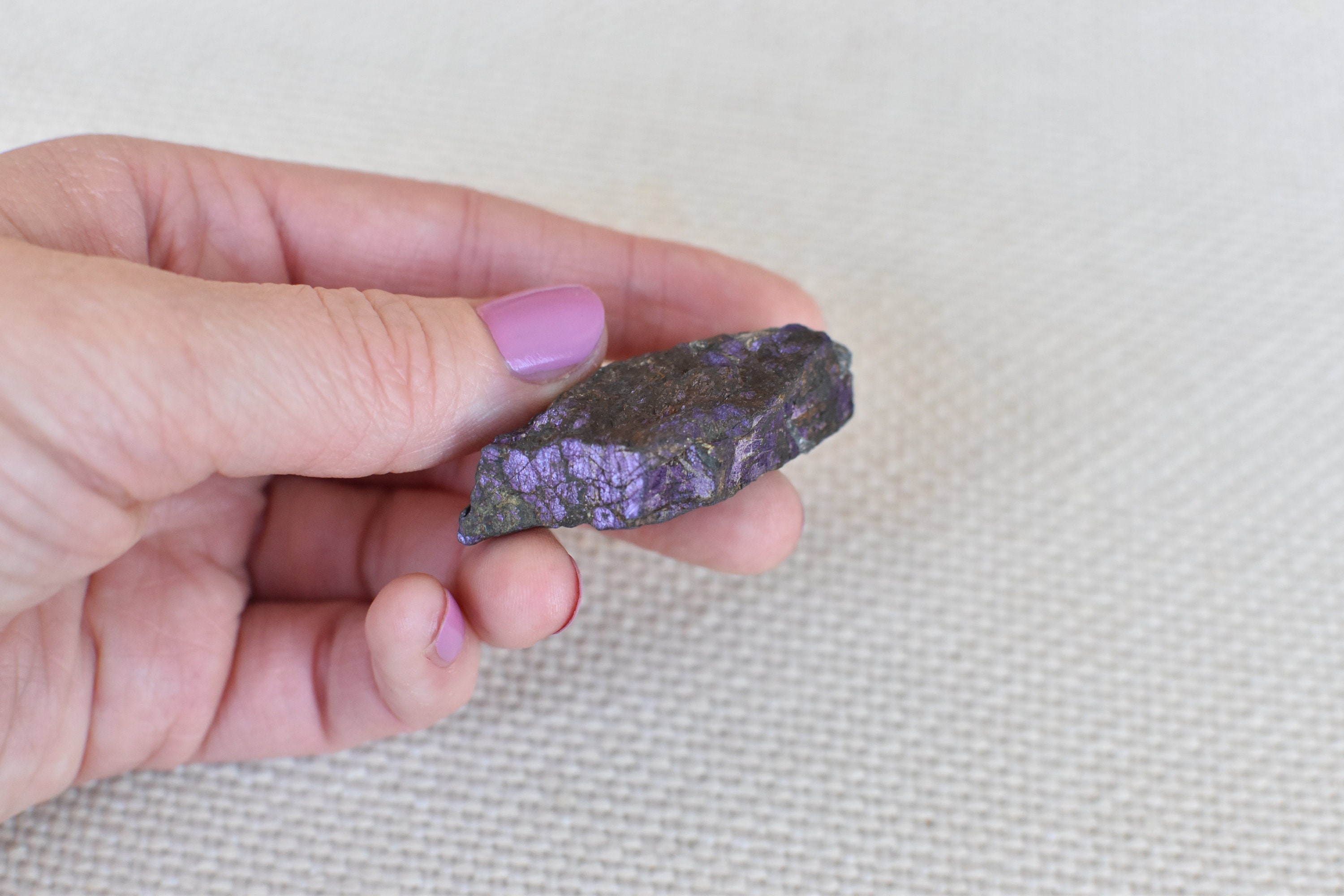 Purpurite heterosite crystal with triphylite - Natural / raw / rough ...