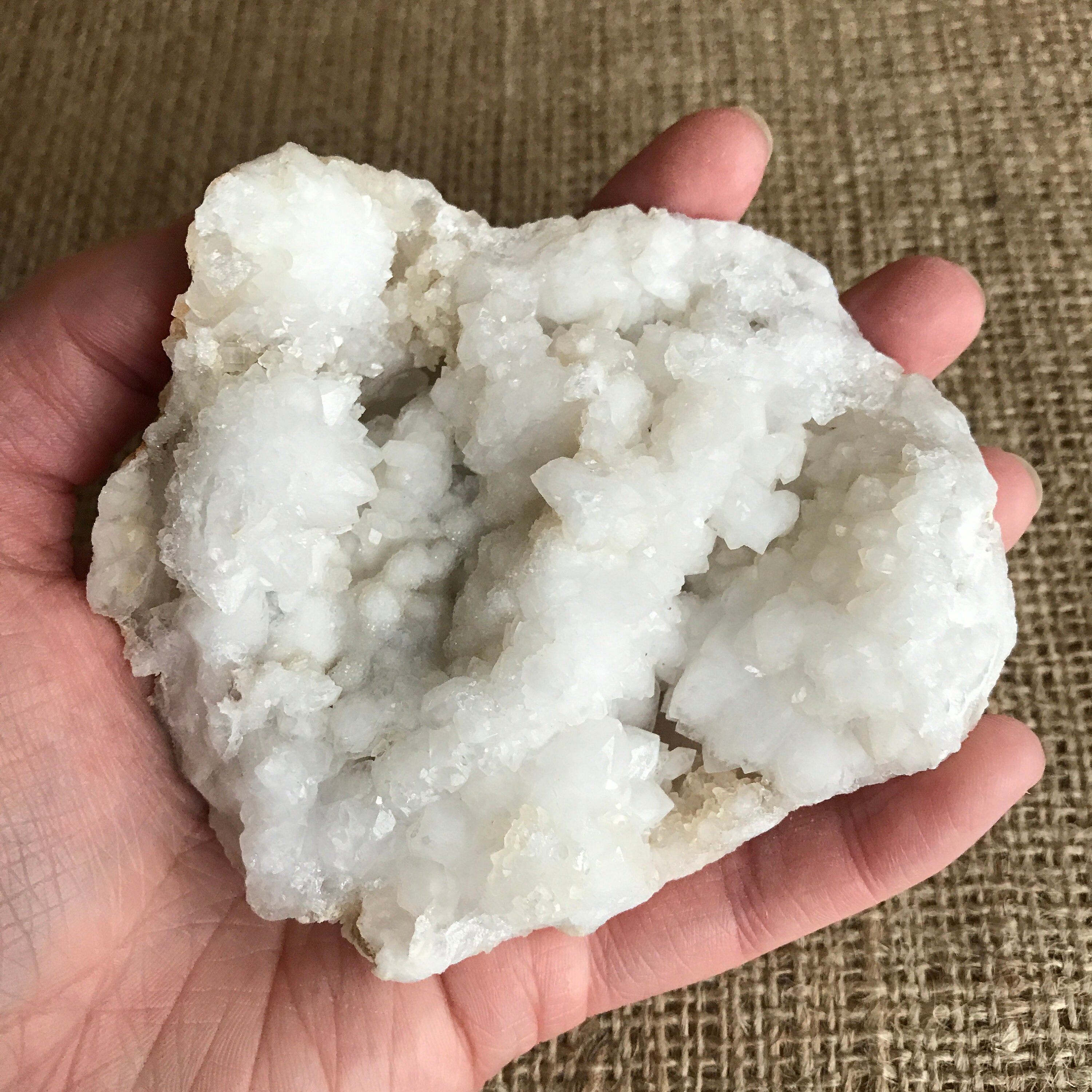 Fluorescent Geode chalcedony and quartz piece. Bright green under ...