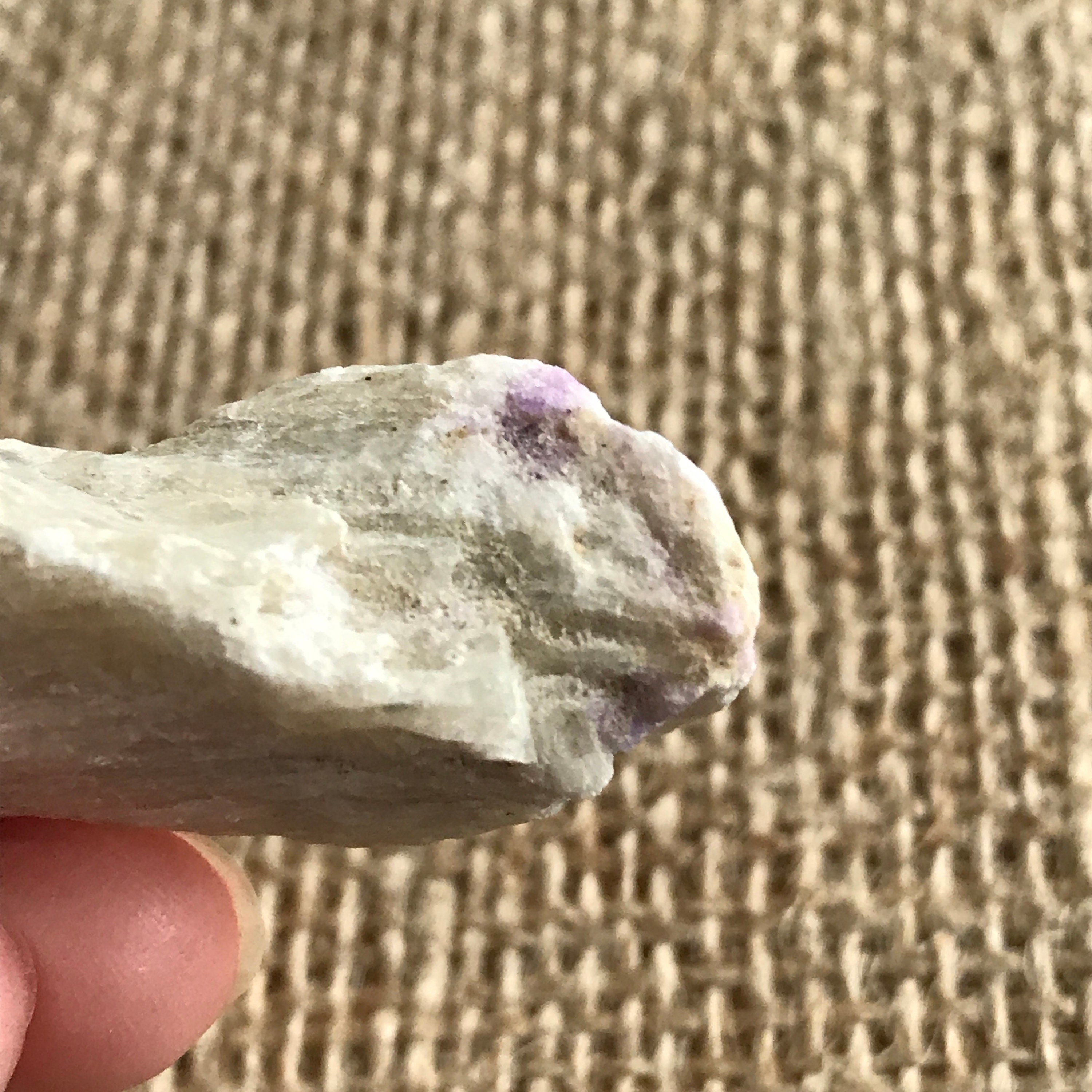 RARE Fluorescent HACKMANITE. *Tenebrescent* Rough unique crystal ...