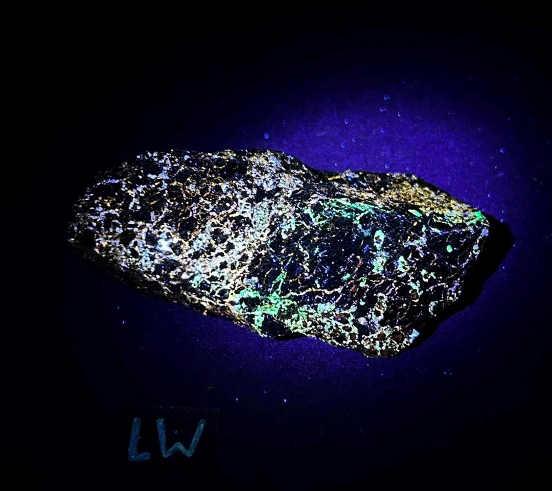 Fluorescent Sphalerite and Pyrite on Zinc Ore. Longwave Fluorescent ...