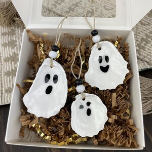 Set of 3 Mini Cute Ghost Oyster Shell Ornaments, Halloween Decor ...