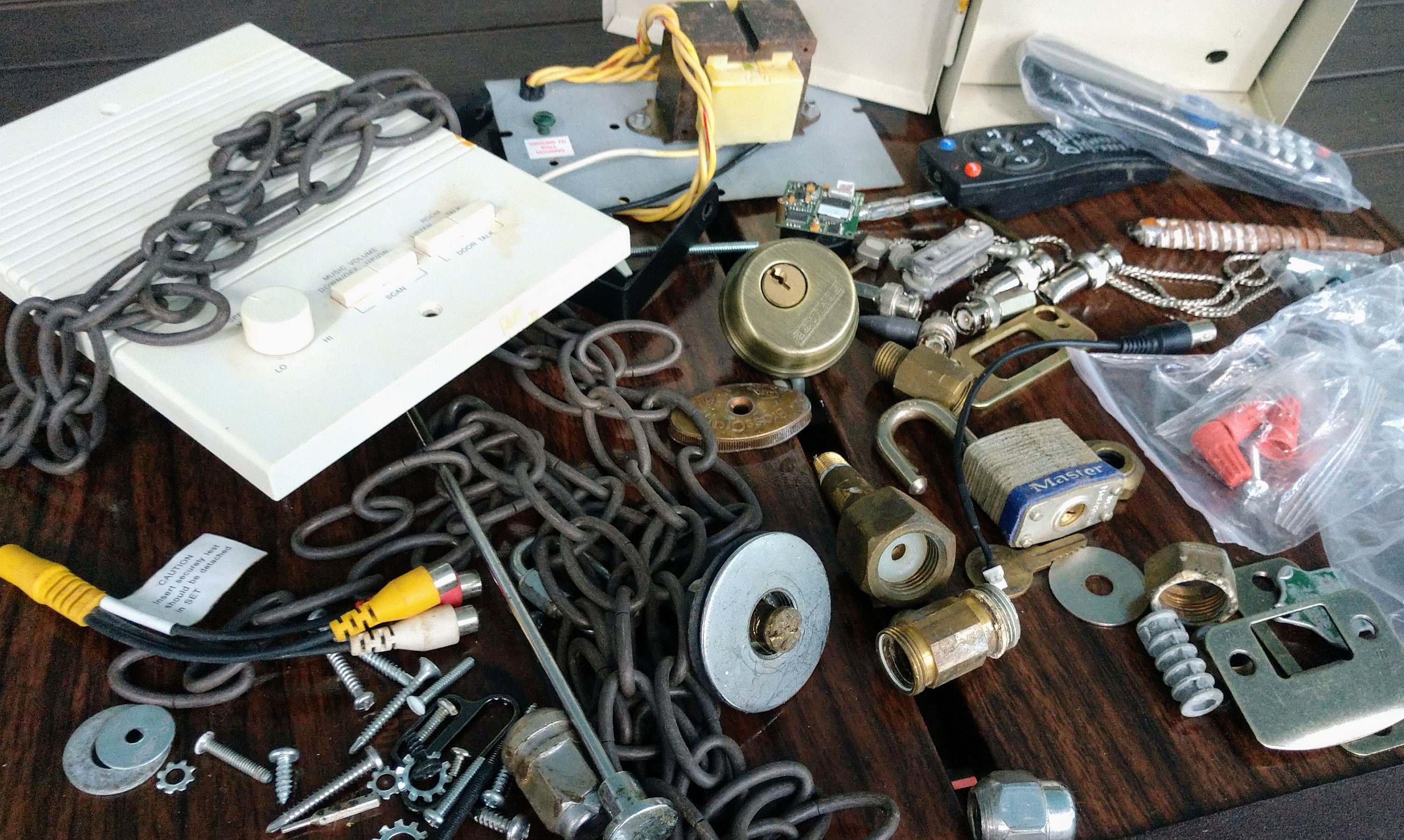 Electronic Mixed Parts, Metal Mixed Parts, Robot Parts, Assemblage ...