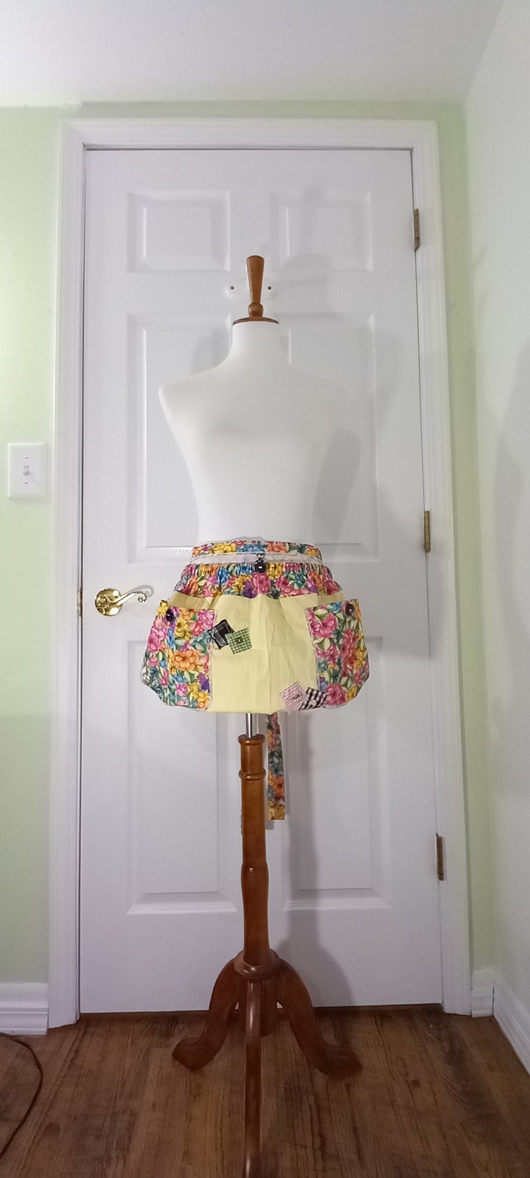 Upcycled Apron,harvest Apron,pockets,yellow,pink,quality Workmanship ...