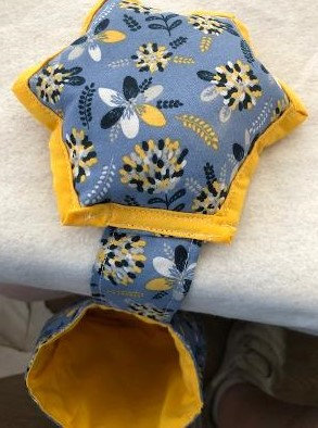 Handy Dandy Pin Cushion and Thread Catcher - Etsy