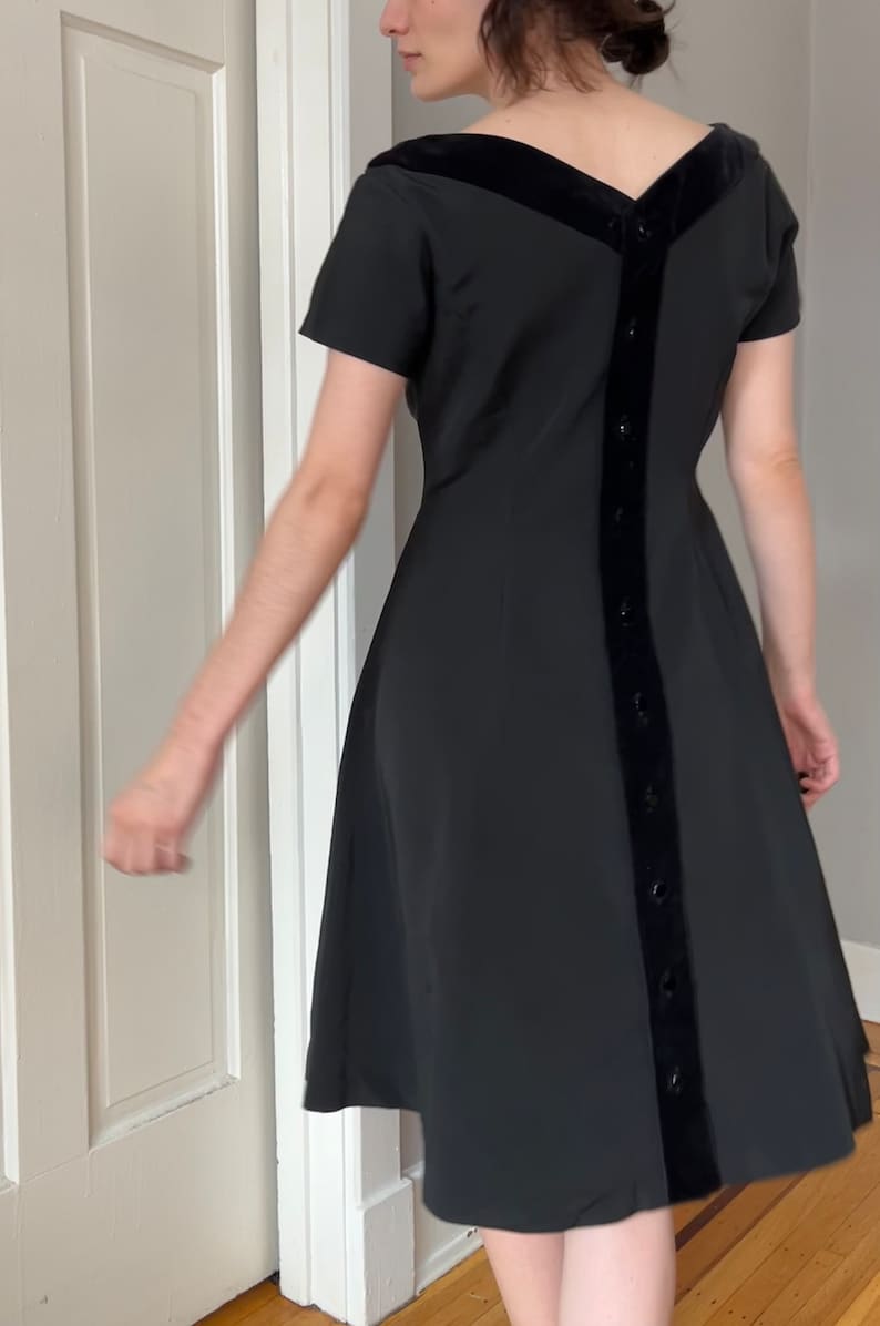 1950s "grace Kelly Style" by Endres / Black Velvet & Rhinestone V ...