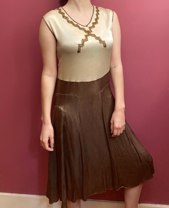 1920s Dress / Slinky Silk Satin Flapper Dress / Embro… - Gem