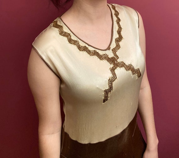 1920s Dress / Slinky Silk Satin Flapper Dress / Embro… - Gem