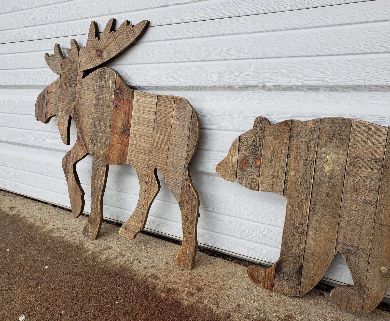 Wooden Moose Wall Decor Wall Art Bear Wall Decor Reclaimed - Etsy