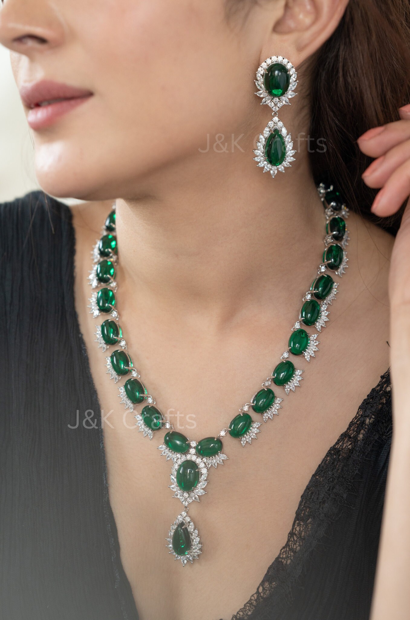 Emerald Green Necklace Set Victorian Green Necklace Set Contemporary ...