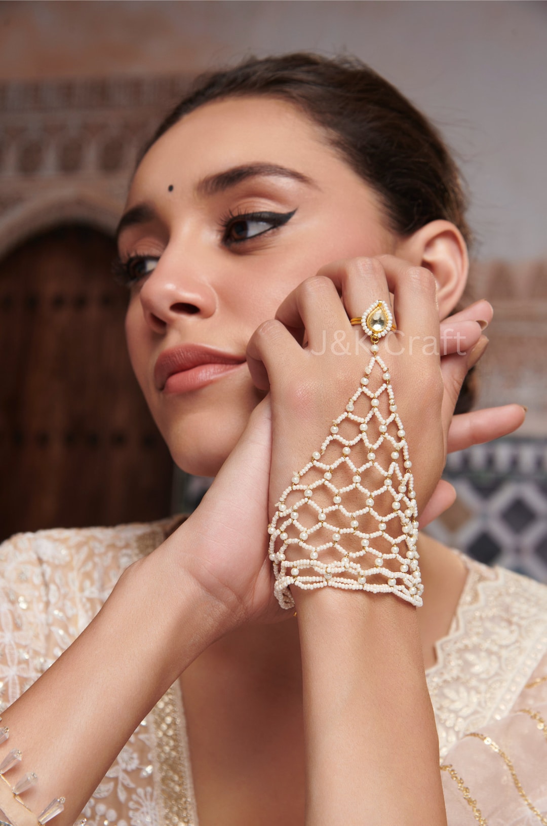 Pearl and Kundan Hathphool | Traditional Pearl Hathphool | Pearl ...